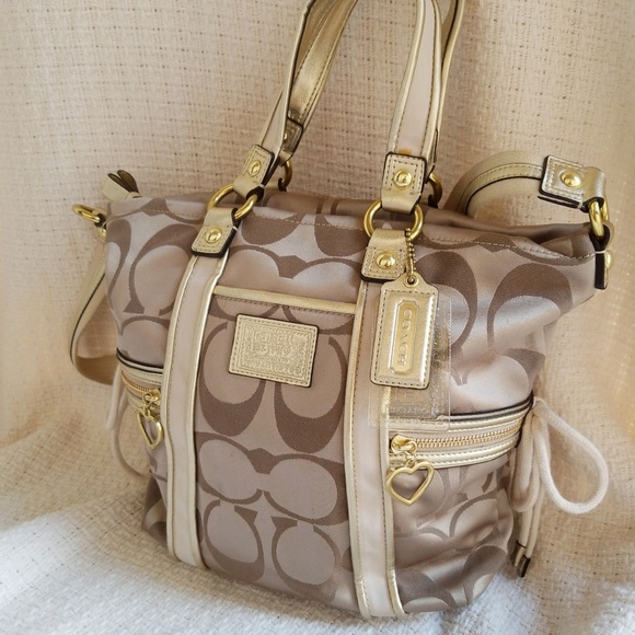 Coach | Bags | Coach Daisy Signature Tote Poppy Collection | Poshmark